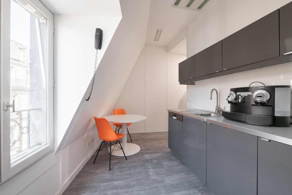 Myregus France EXp World Holdings Offers Agents Regus Membership