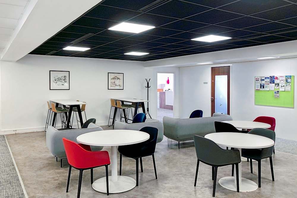 Myregus France EXp World Holdings Offers Agents Regus Membership