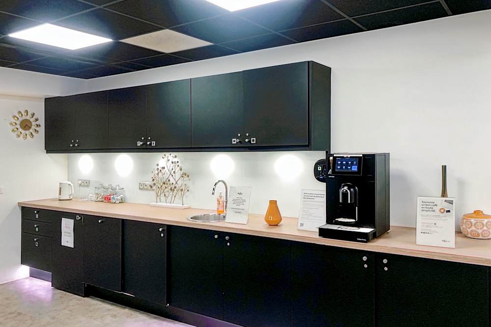 Myregus France EXp World Holdings Offers Agents Regus Membership