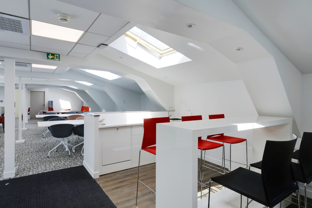 Myregus France EXp World Holdings Offers Agents Regus Membership
