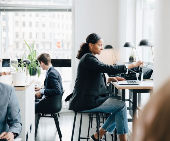 Work, Wander, Repeat: Embracing nomadic work